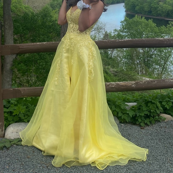 Promlily | Dresses | Yellow Lace Floral Prom Dress Bridesmaid Dress ...